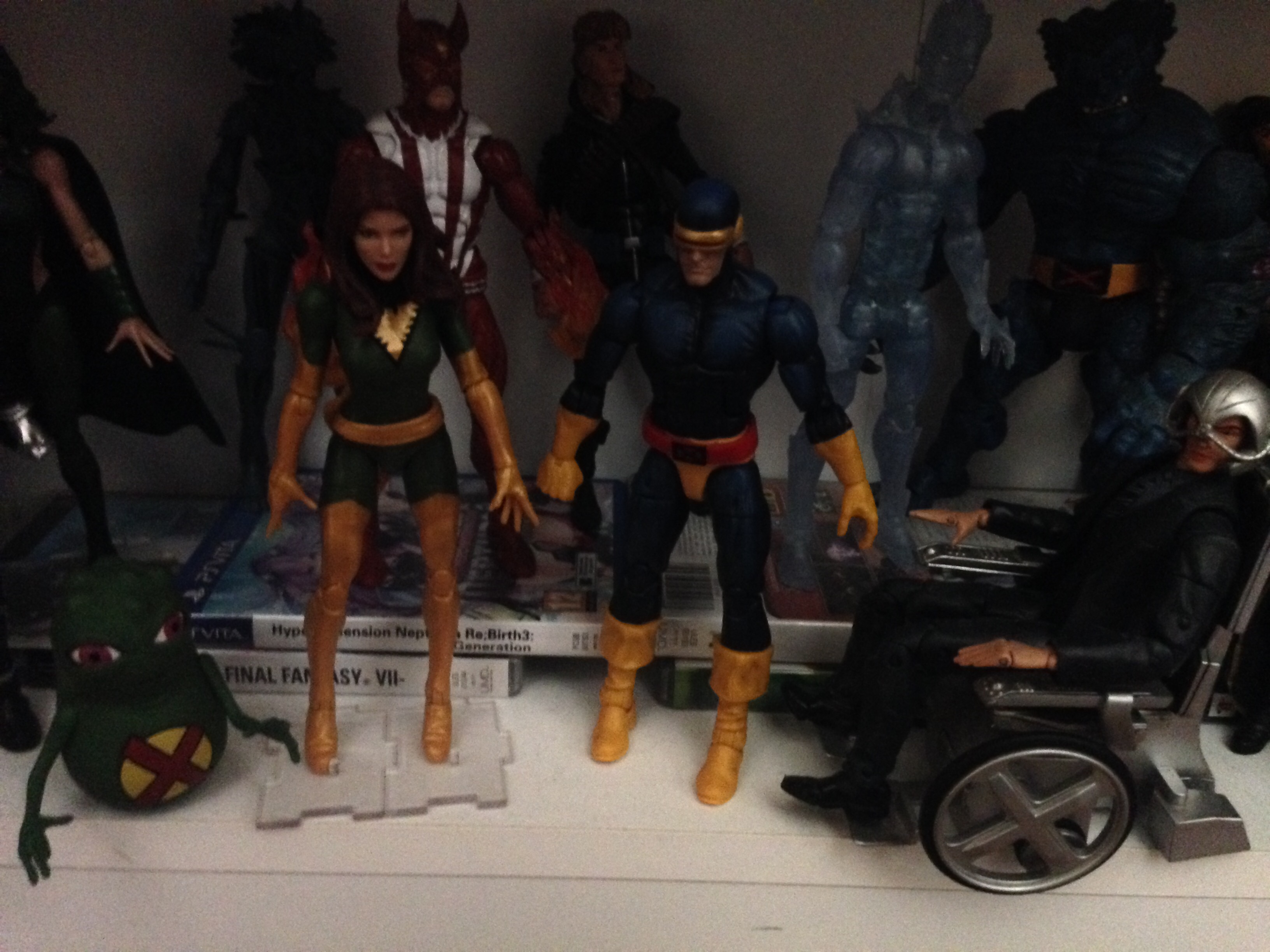 Lastest Haul: TRU Exclusive Dark Phoenix set – Near Complete Set