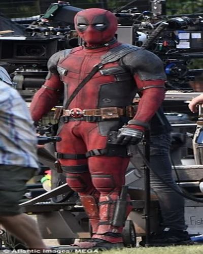 Deadpool (XCU) – Near Complete Set